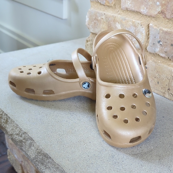 CROCS | Shoes | Crocs I Gold Metallic Mary Jane Crocs Sandals With ...